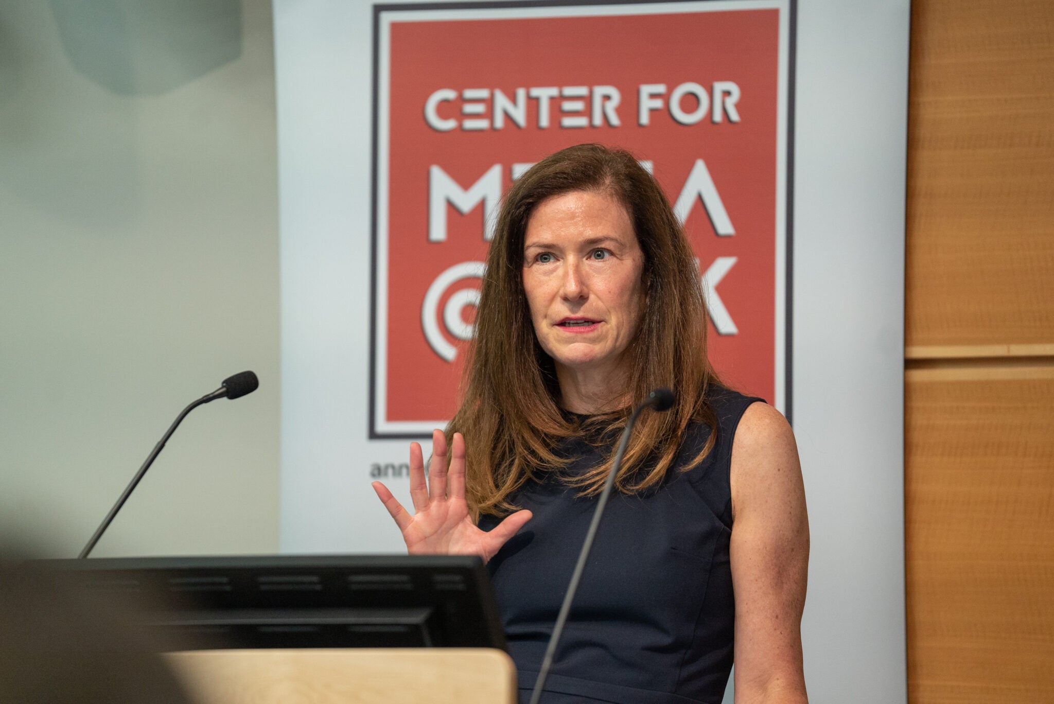 Amy Siskind Donates Weekly List Archive to Annenberg School Library ...